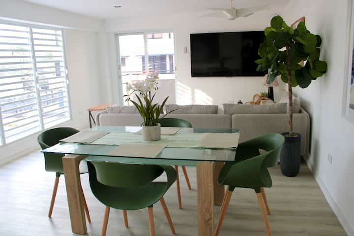 Prime Condado 2br—walk To The Beach And Dining - San Juan, Puerto Rico