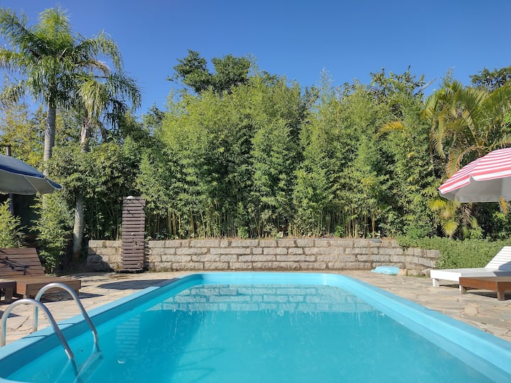 Natureza E Vista P/lagoa - Praia Do Rosa - Chalé 8 - Imbituba