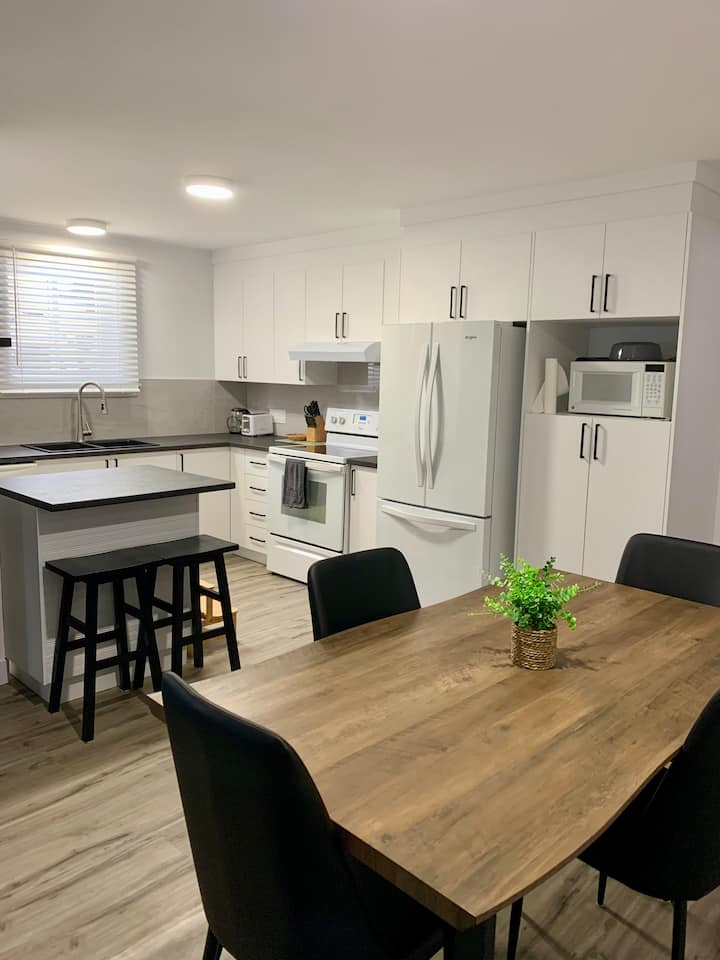 Idéal Travailleurs & Relocalisation – 1 Mois+ - Shawinigan