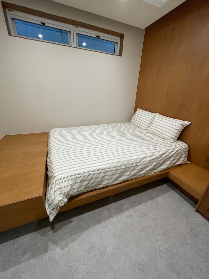 [202, Grande] ｜의정부역10분｜제일시장｜부대찌개거리  [그리다,하루] - Uijeongbu-si