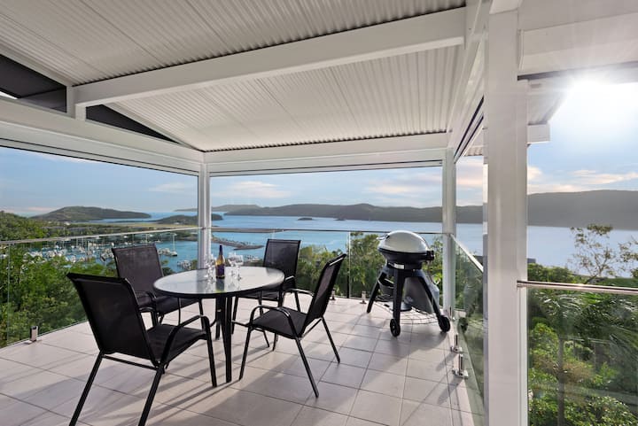 Oasis 20 Superior Views 2 Bedroom With Buggy - Hamilton Island