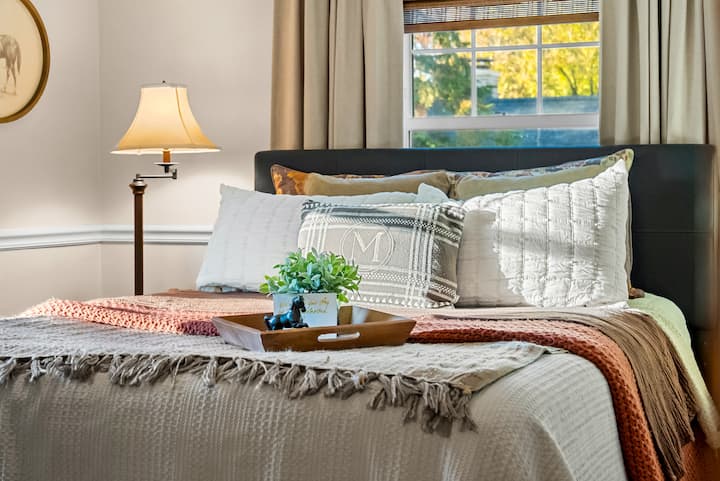 The Manchester On Bond - Thoroughbred Suite - 인디애나