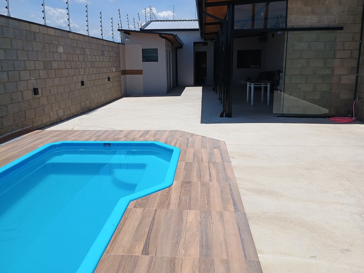 Casa con piscina en Amparo - Casas en alquiler en Amparo, São Paulo ...