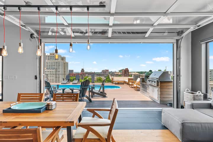 Stylish Downtown Penthouse Views / Abodebucks - Saint-Louis, MO