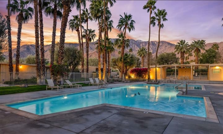 Iconic Mid-century Bungalow In Palm Springs, Ca - Palm Springs