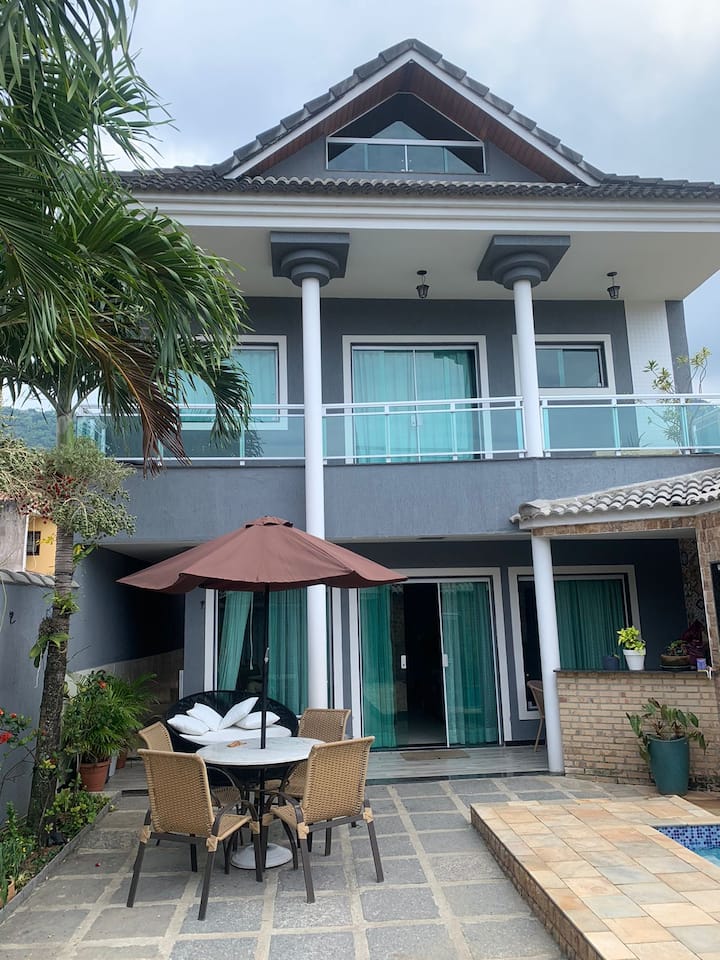 Casa Super Confortável Poucos Minutos Da Praia - Rio de Janeiro