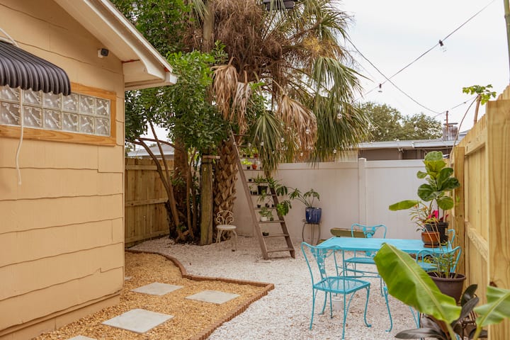 Bayou Hideaway | Private Paradise | Gulfport - Florida