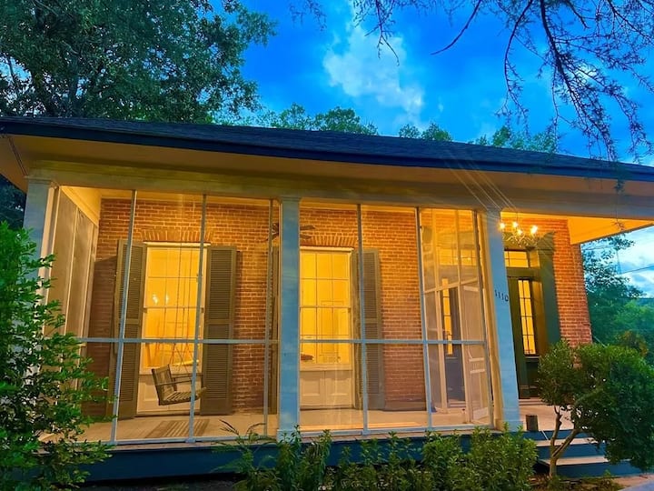 1848 Dr. T.j. Harper House Near Downtown - Vicksburg, MS