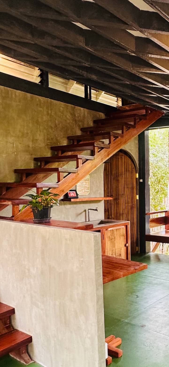 Free Suzuki Jimny 4x4 (Port Pick-up Ready) + Bfast - Lazi