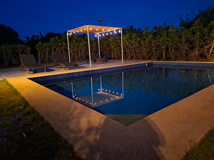 The Family Home With Kitchen. 2 Bed + Living Area - Pran Buri