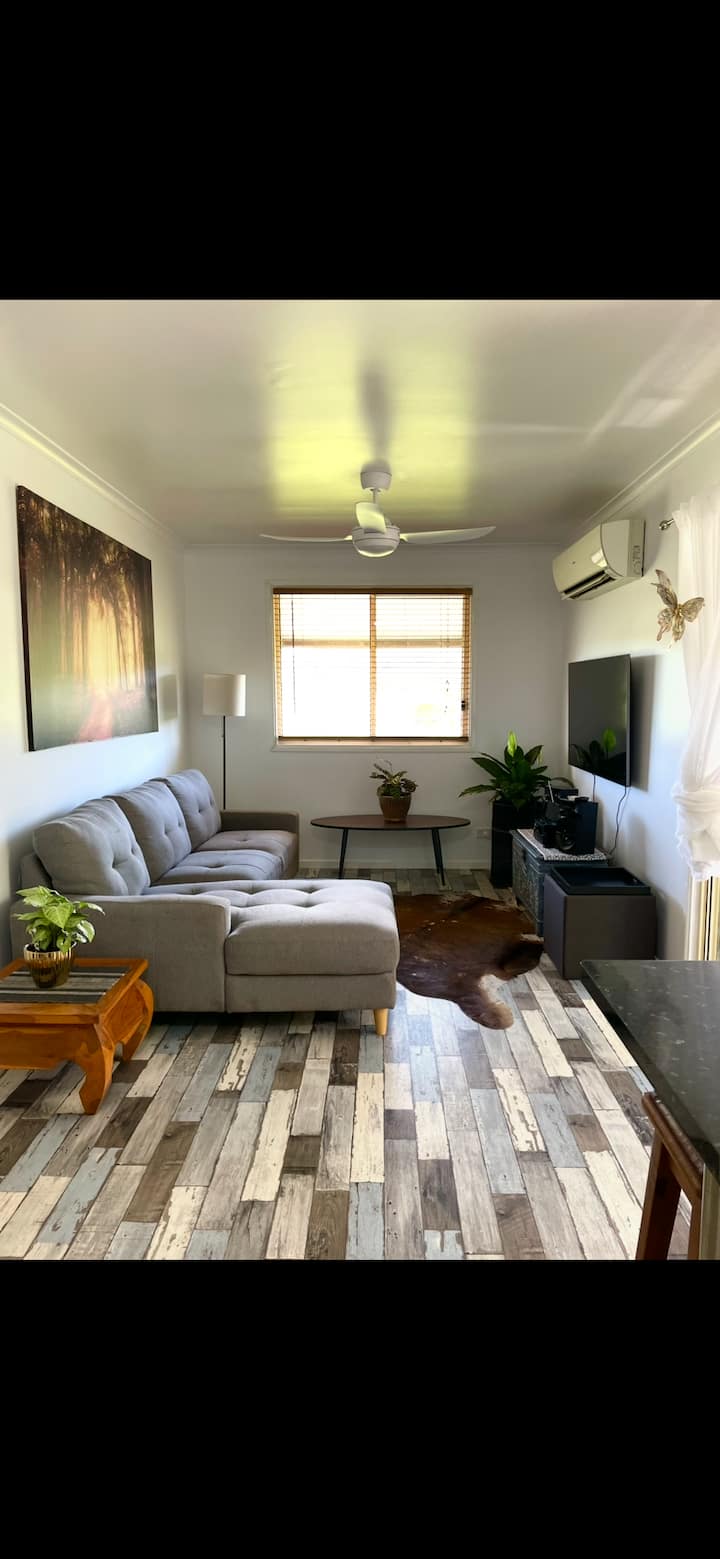 Valley View Cottage - Yandina