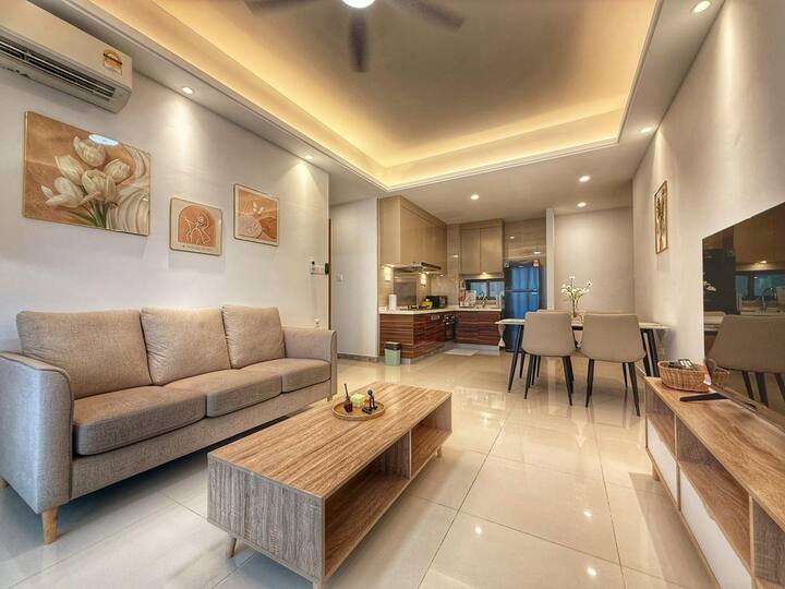 R&f Princess Cove 2br, Sea View, Jb Central - Woodlands