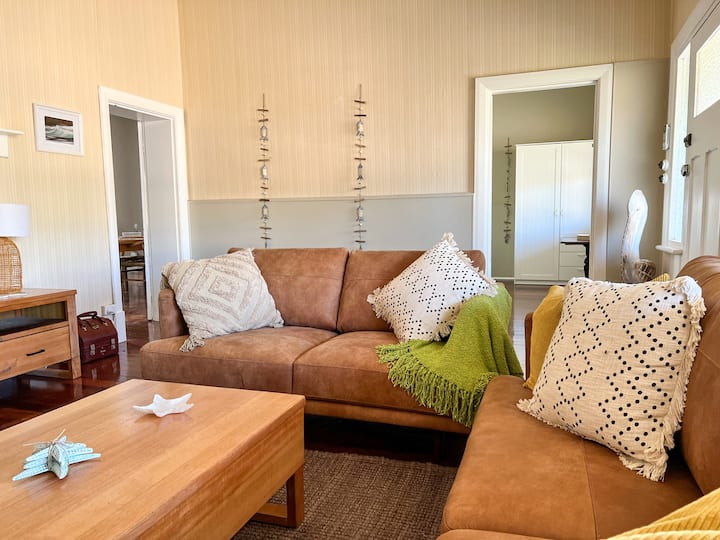 Six On Alfred - Absolute Waterfront Beach House - Streaky Bay
