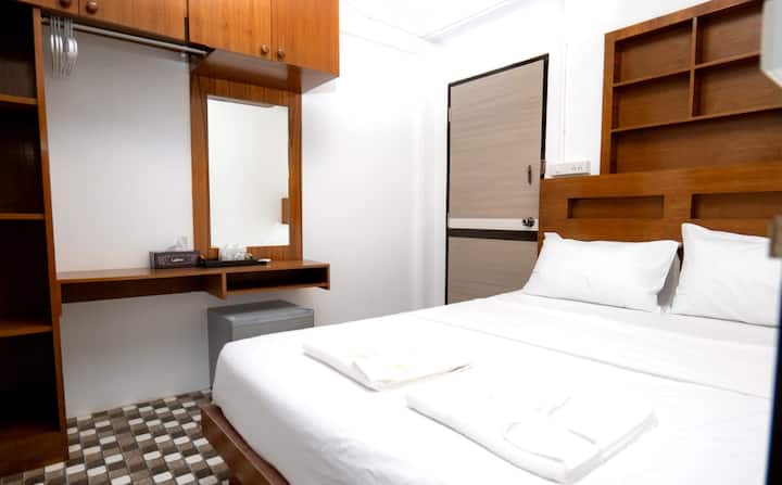 Come A Casa ! - Kata Beach