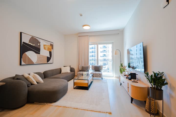 Bright 1br | Yas Island | Near F1 & Ferrari World - Abu Dhabi