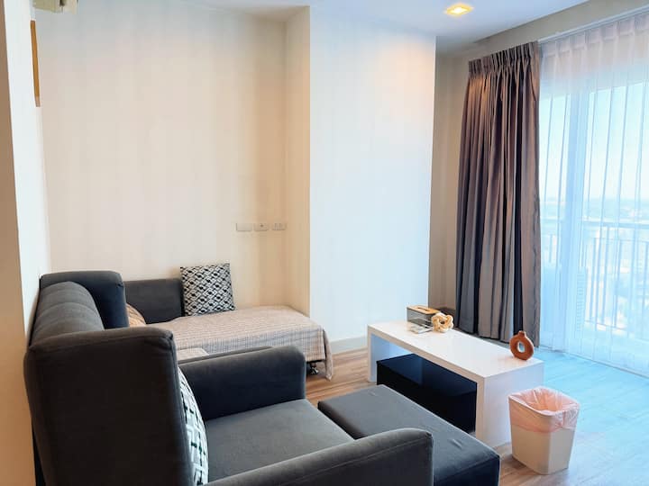 The Prio City View Suite - Chiang Mai