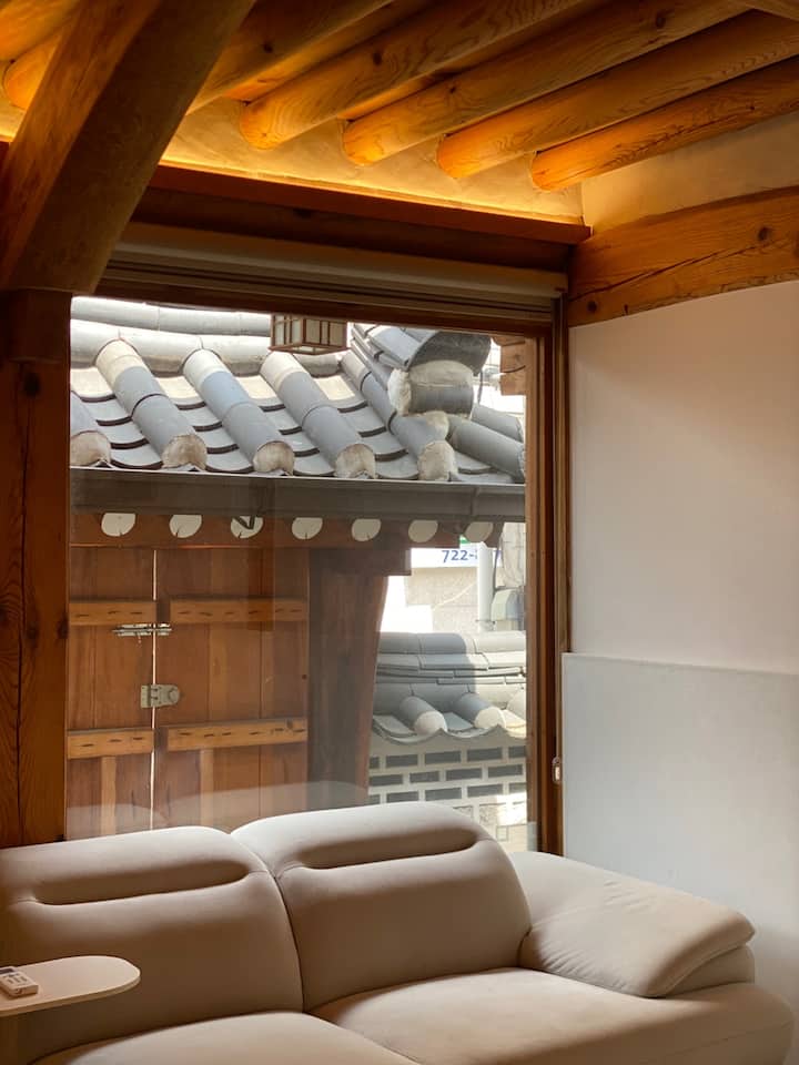 Gyeongbokgung Station Walk 5 Minute Hanok Stay148 - Houses for Rent in ...