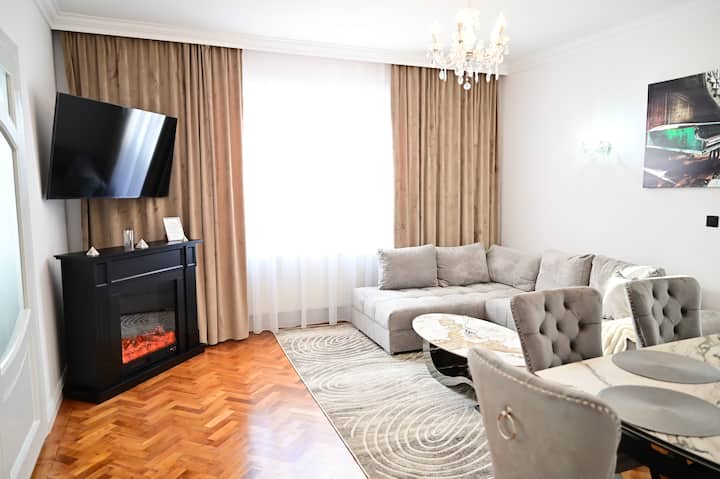 Flh - Luxury Central Suites - Sibiu