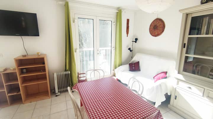 Appartement T3 Lumineux Avec Espace Jardin - Carqueiranne