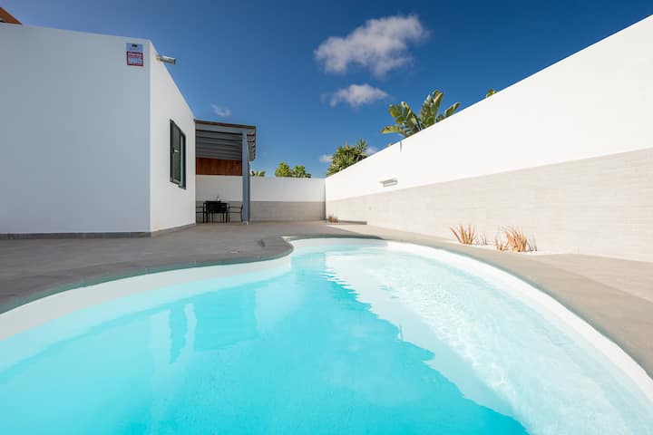 Home2book Bright Villa With Pool, Corralejo - Fuerteventura