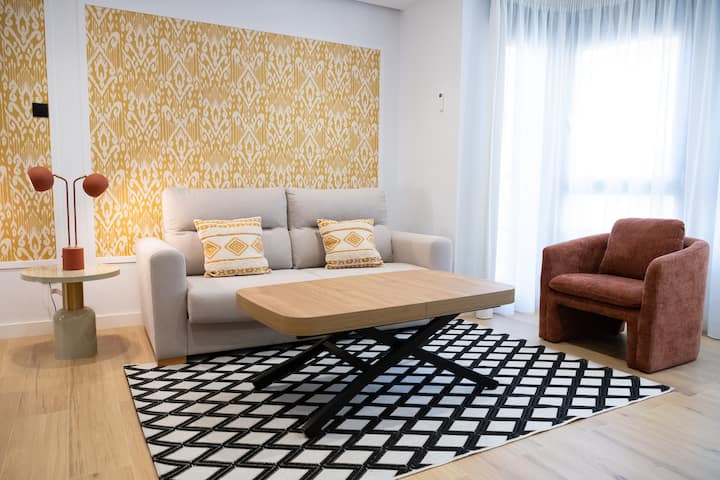 Apartamentos Don Tomás 2 - Jaén, España