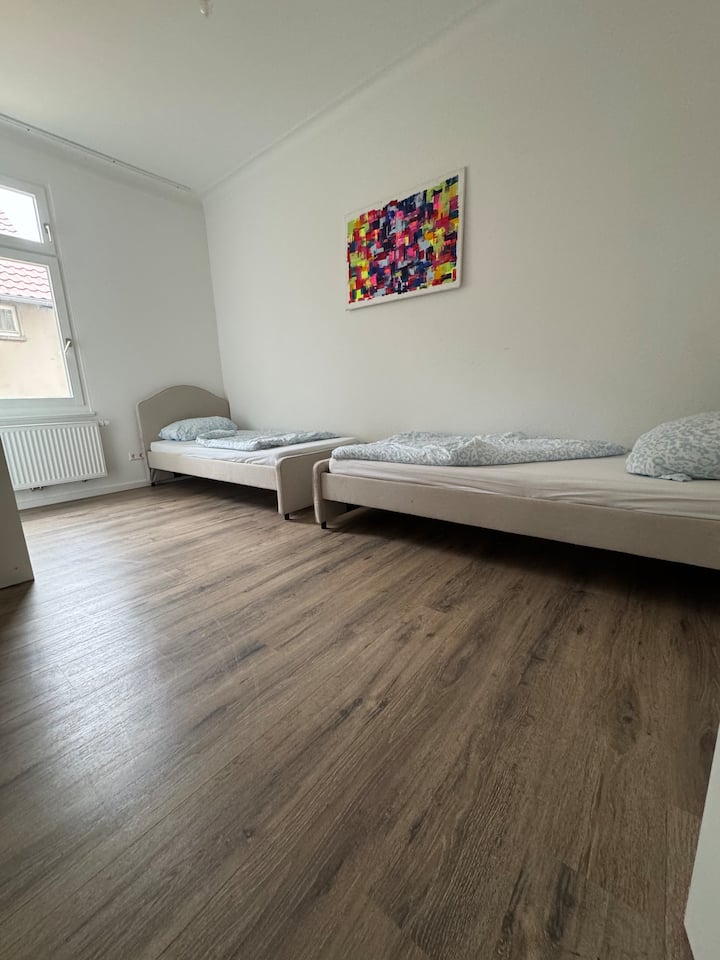Schöne Kernsanierte Altbau Wohnung - Stuttgart