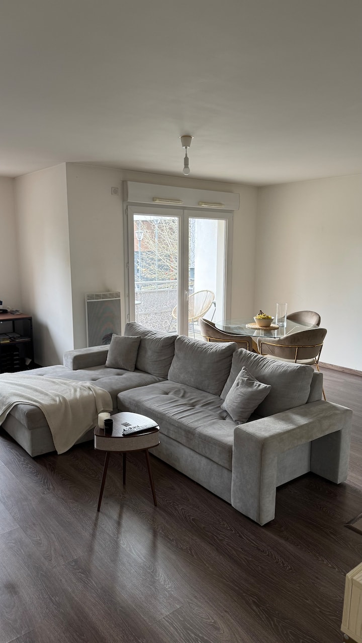 Appartement Moderne & Lumineux Avec Balcon - Nantes