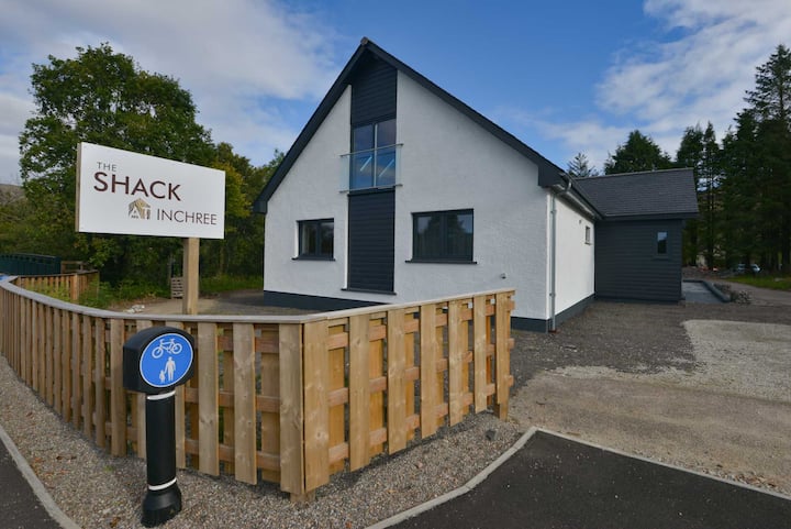 The Shack @ Inchree, Urban Cool In The Mountains - Ballachulish