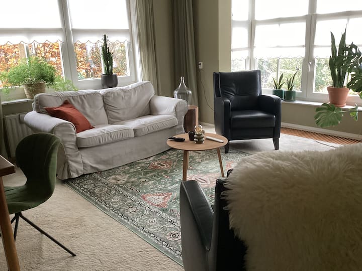 Thuisch, Compleet Huis. - Dordrecht