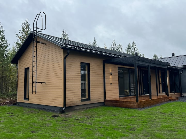 Kaunis, Moderni Asunto Rauhalliselta Alueelta! - Oulu