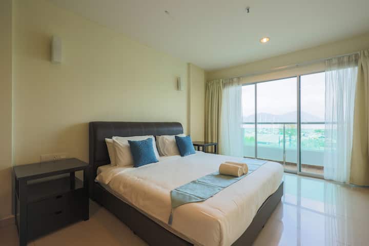Marina Island Lumut 3 Bedroom Holiday Apartment - Pangkor Island