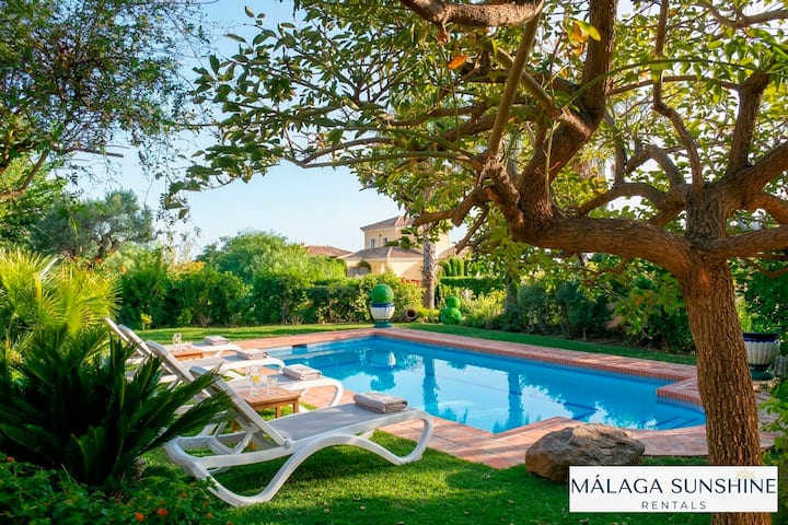 Malaga Sunshine Rentals Villa Buenavista W/ Pool - Fuengirola