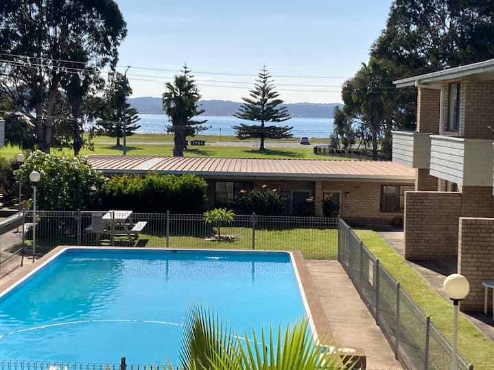 A Beachfront Apartment 2 Bedroom 2 Bathroom - Long Beach