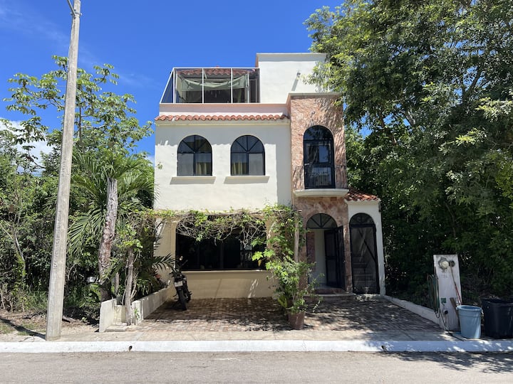 Beautiful House In P.m. 4 Bd 3 Br - Puerto Morelos