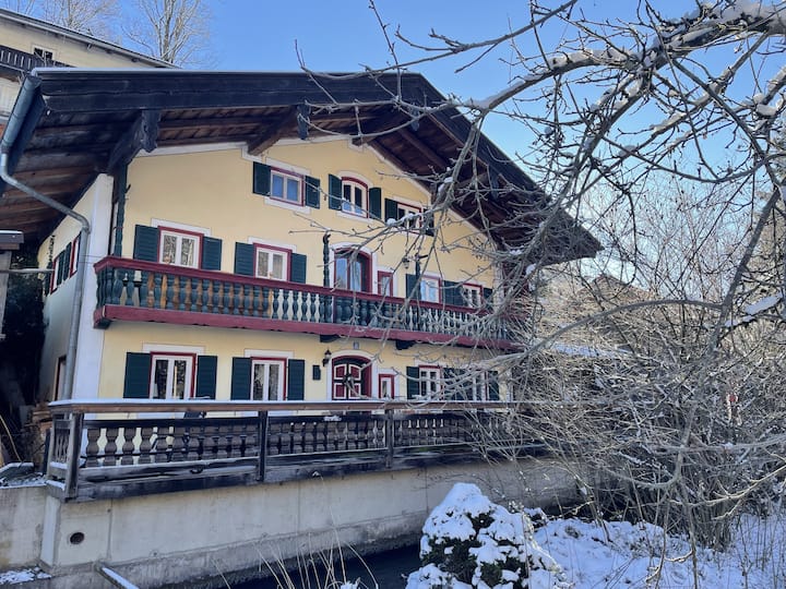 Berghaus Alma - Uriges Schmuckstück Im Chiemgau - Ruhpolding