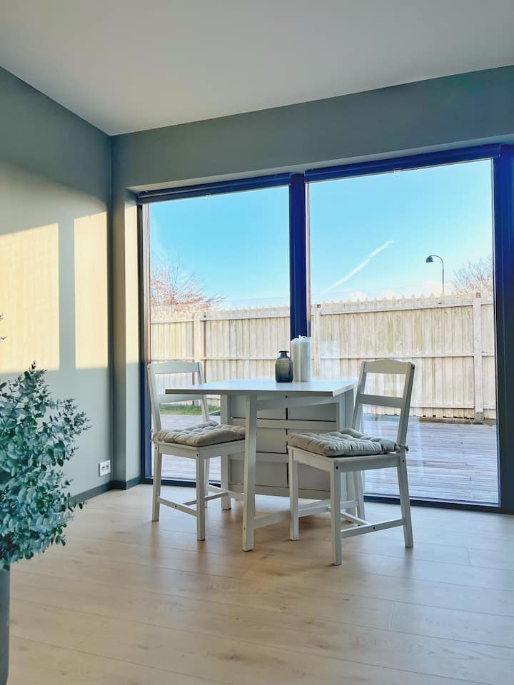 Ny 3br M/ Kontor & Parkering- Nær Sentrum & Campus - Kristiansand