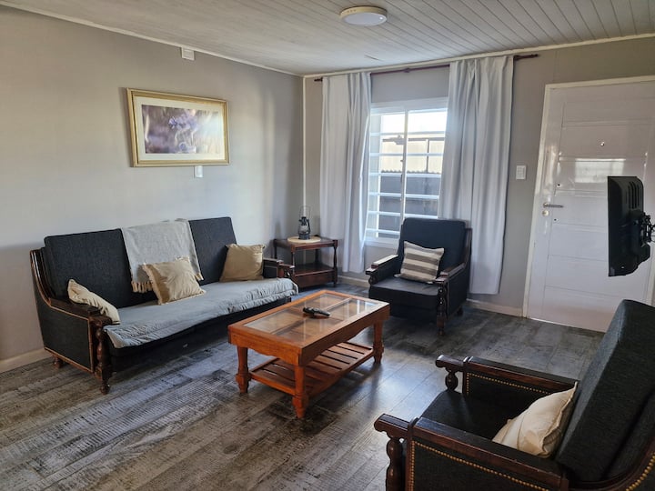 Casa De Descanso En La Ciudad De Azul - Azul