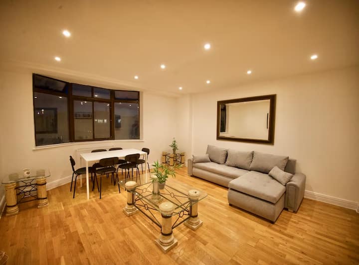 Central London Stay Near Hyde Park & Oxford Circus - Marylebone