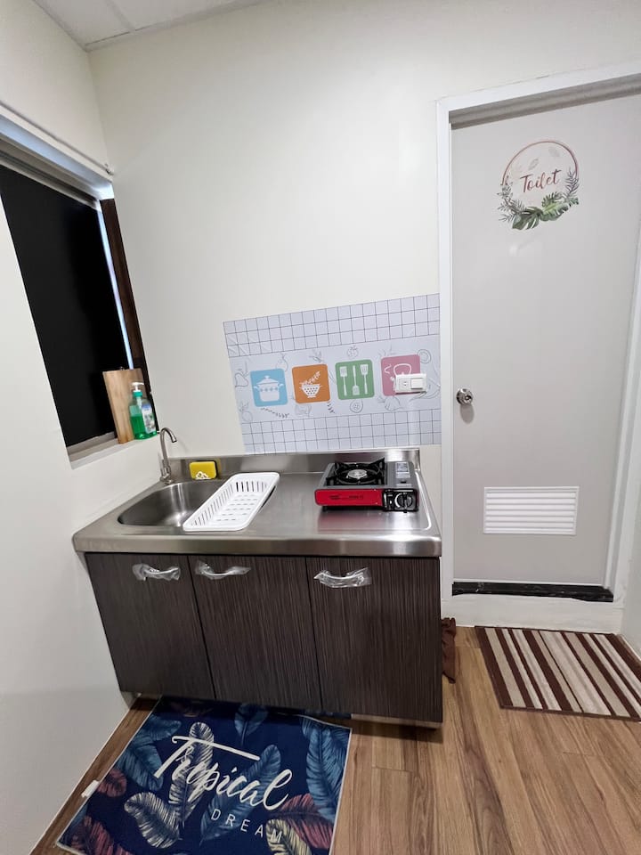 Neili, Taiwan Transient - Taoyuan City