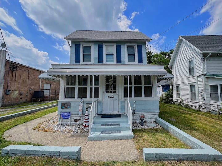 "Blue Willow" Pet Friendly -Coastal Cottage! - Chincoteague, VA