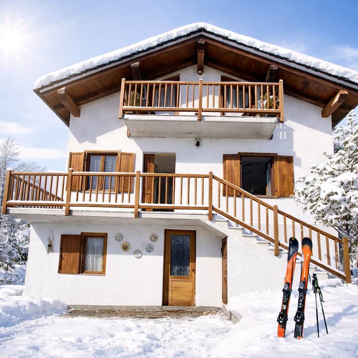 Villa Adriana Aosta-relax-giardino-ski -Holiday - Aosta