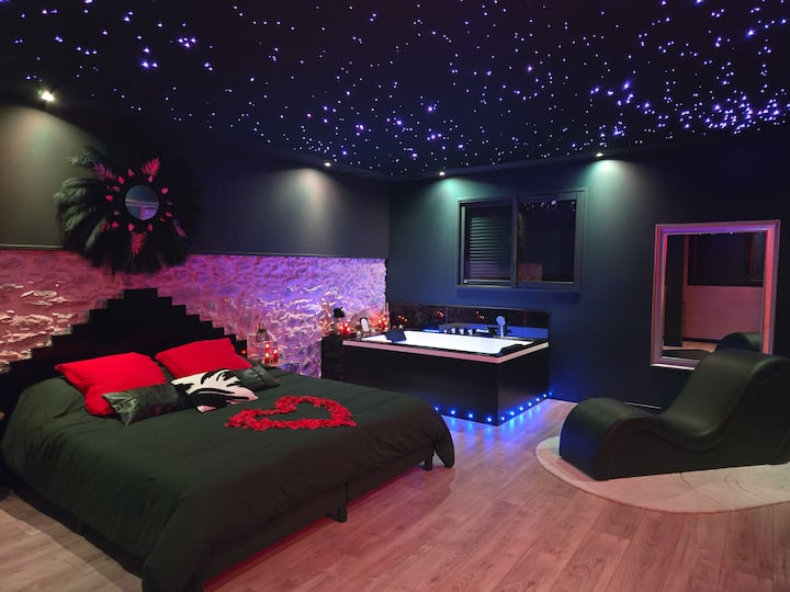 Chéri-moi Loveroom - Francia