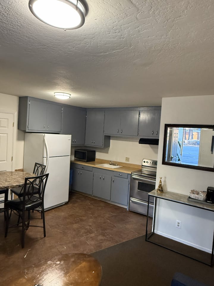 2 Bedroom / 2 Bath Condo In A Hotel - City Center - South Lake Tahoe, CA