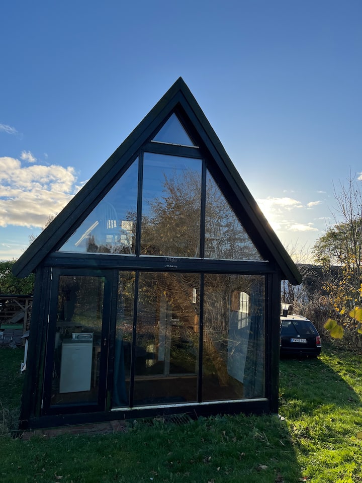 Charmerende Anneks Tæt På Klintholm Havn - Denmark