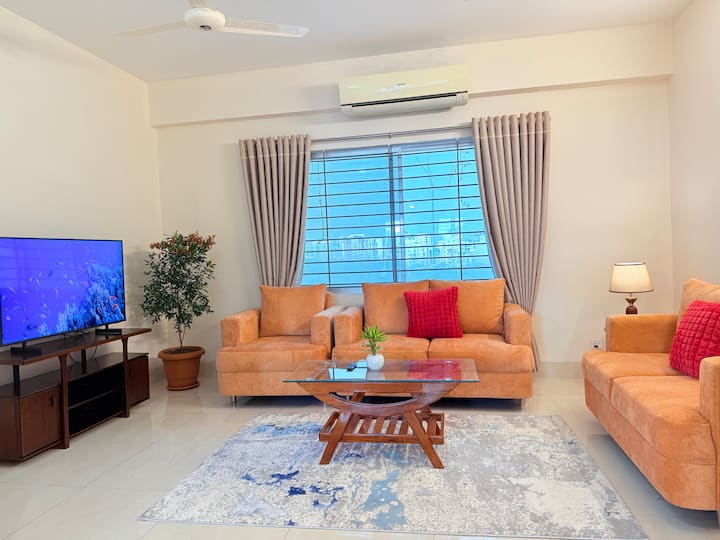 Luxury City View Apartment With Elegant Interior - 방글라데시