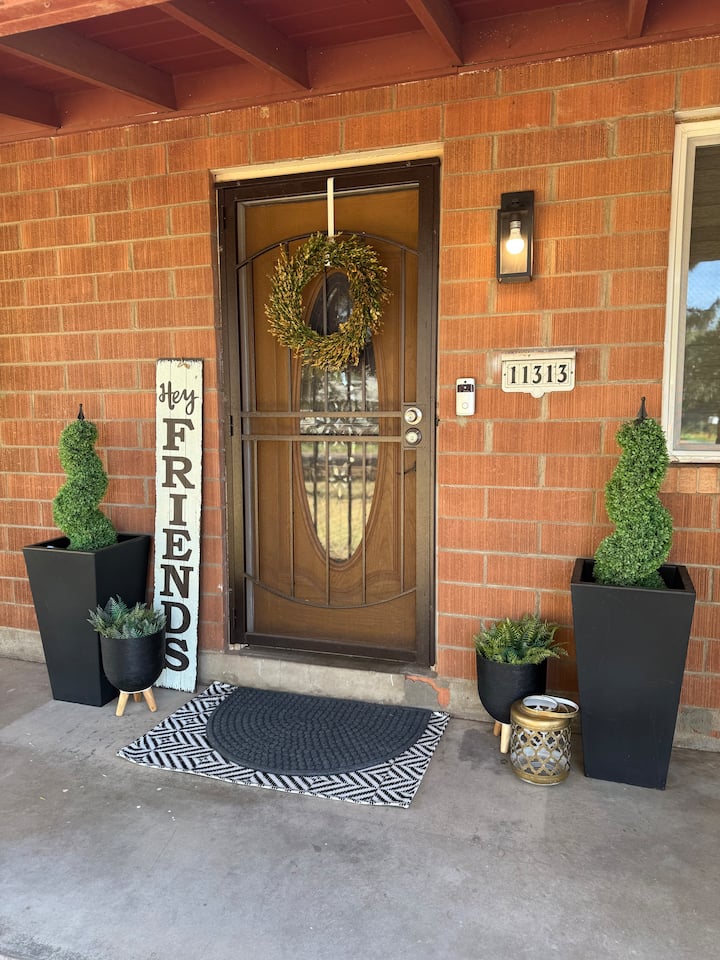 Charminng 3-br Home Haven Near Nature & Raceway - Avondale, AZ