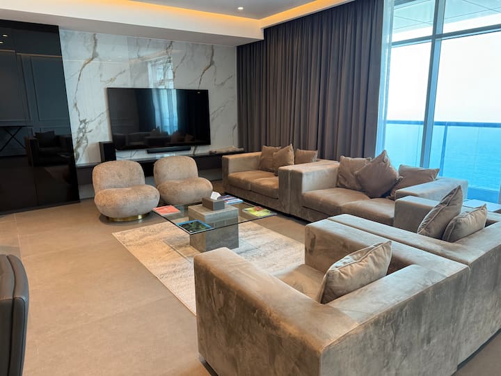Luxury 2br Apartment • Full Sea View - Sharjah