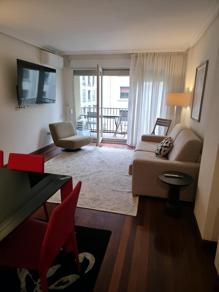 Beach Big 3 Bedrooms Apartment Parking Included - San Sebastián