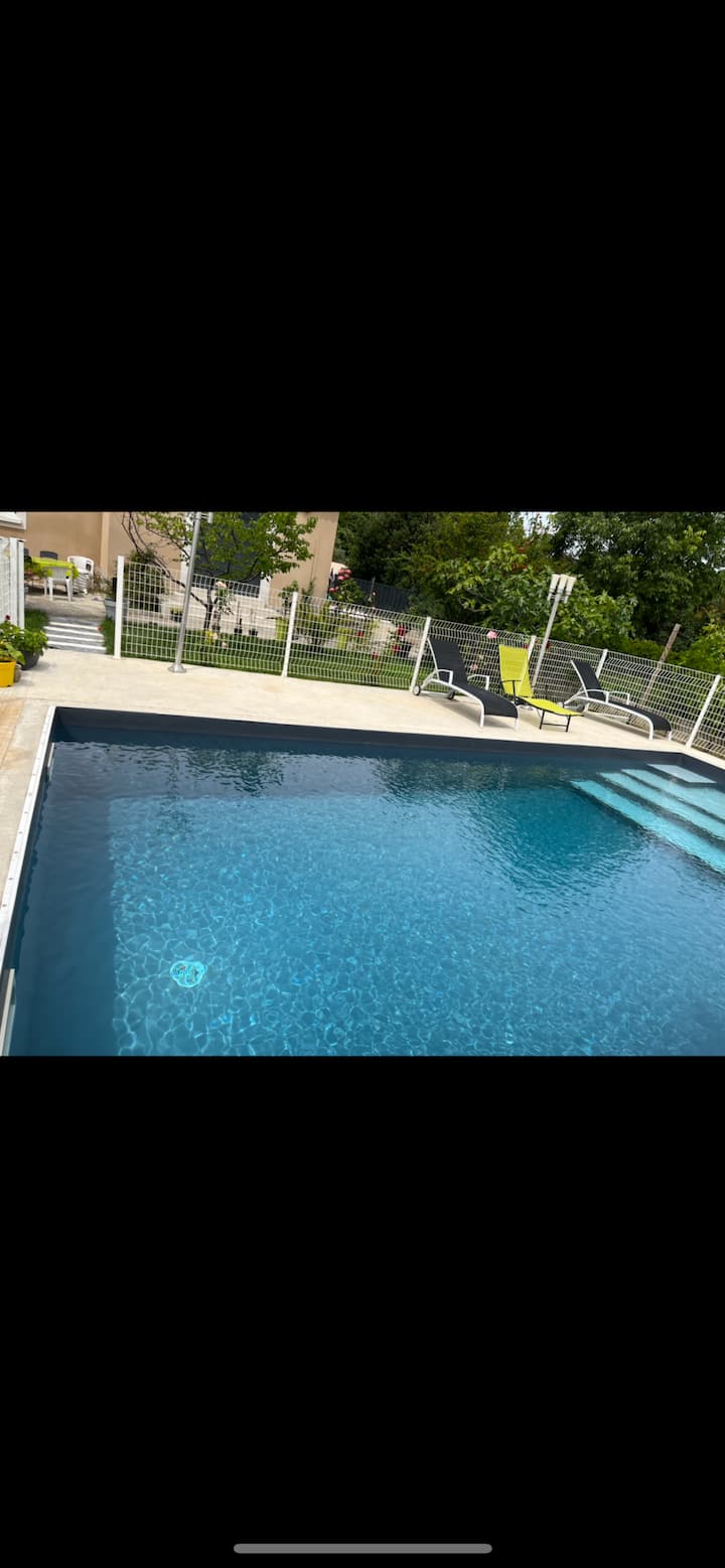 Villa Familiale Avec Piscine Plus Clim - Vaucluse