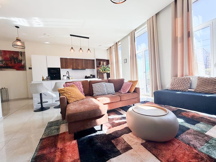 Bright & Stylish 2br With Terrace In Uccle - Brussel